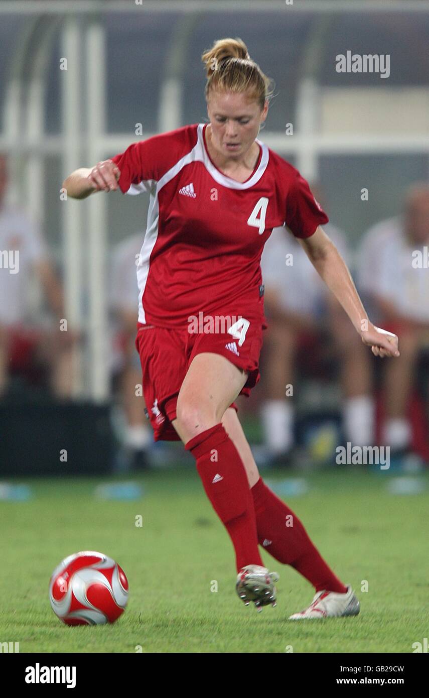 Canada soccer women's olympics hi-res stock photography and images - Alamy