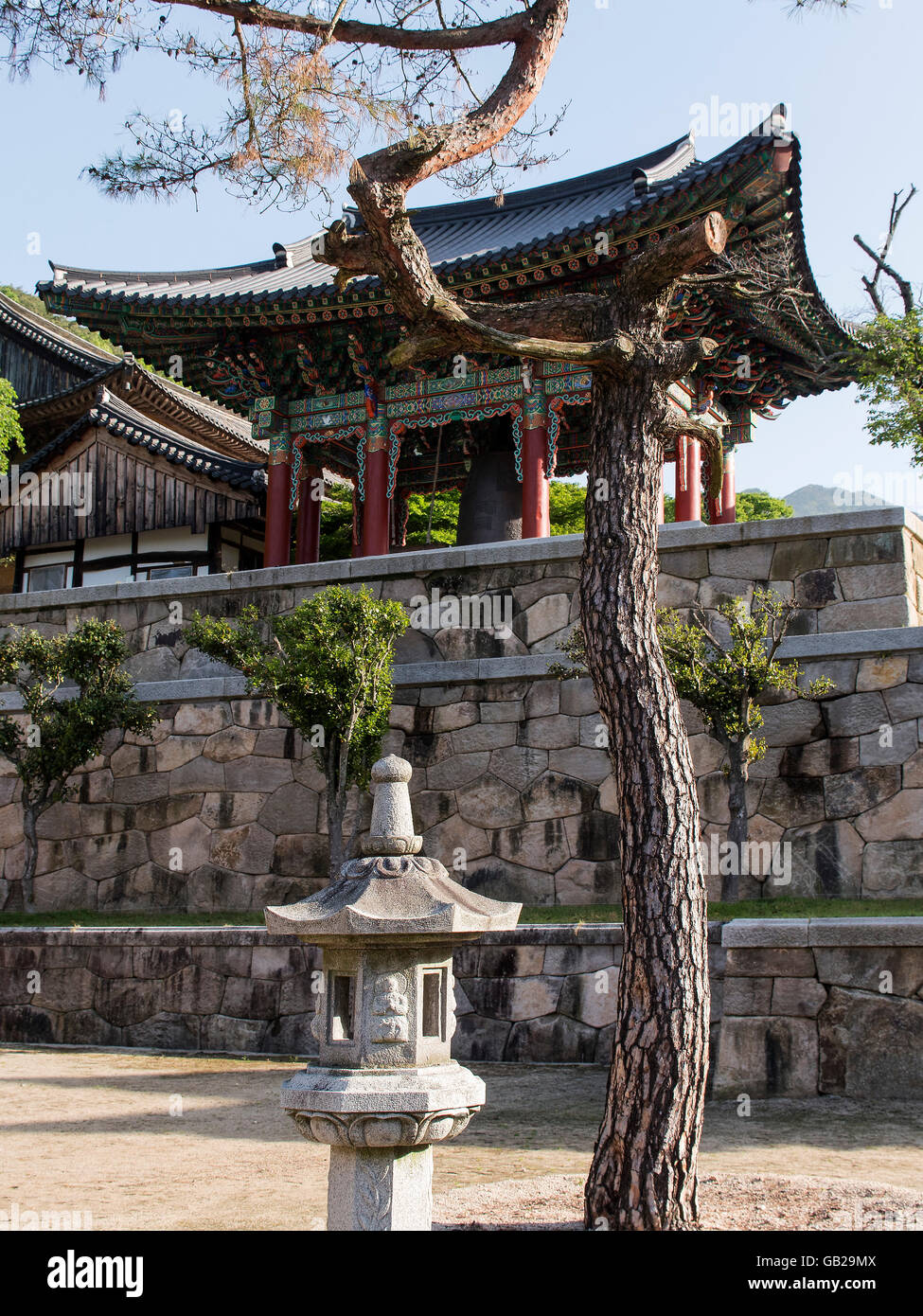 stone lantern, buddhist Hwaeomsa temple in Jirisan national park ...