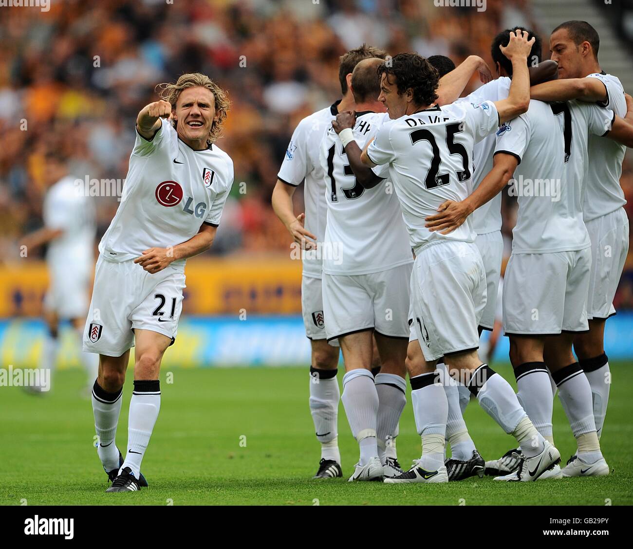 Jimmy bullard celebration hull hi-res stock photography and images - Alamy