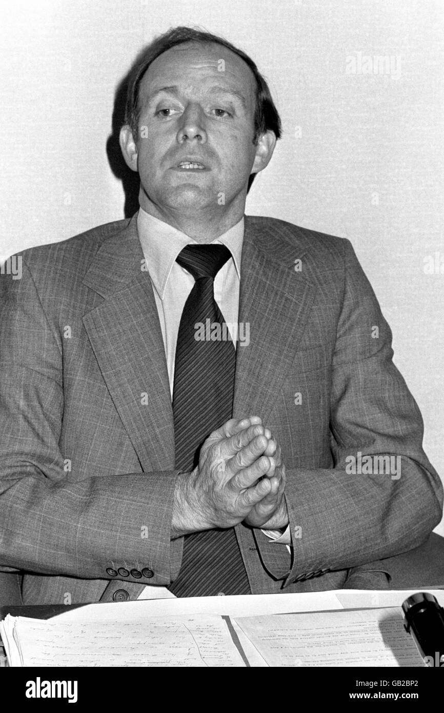 Politics - Industry Secretary Stock Photo - Alamy