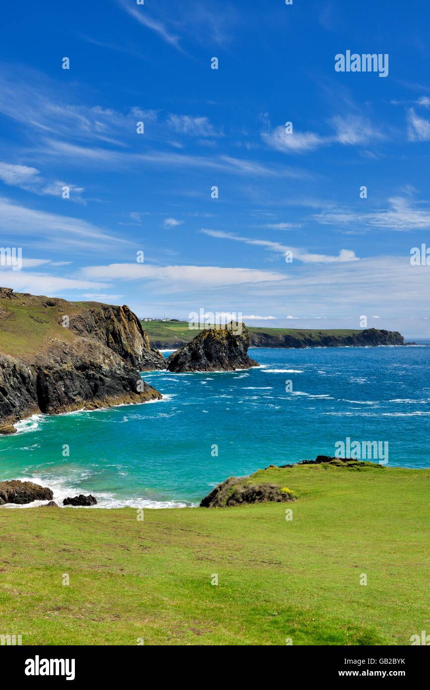 Kynance Cove on the Lizard Peninsula Cornwall England UK Stock Photo ...