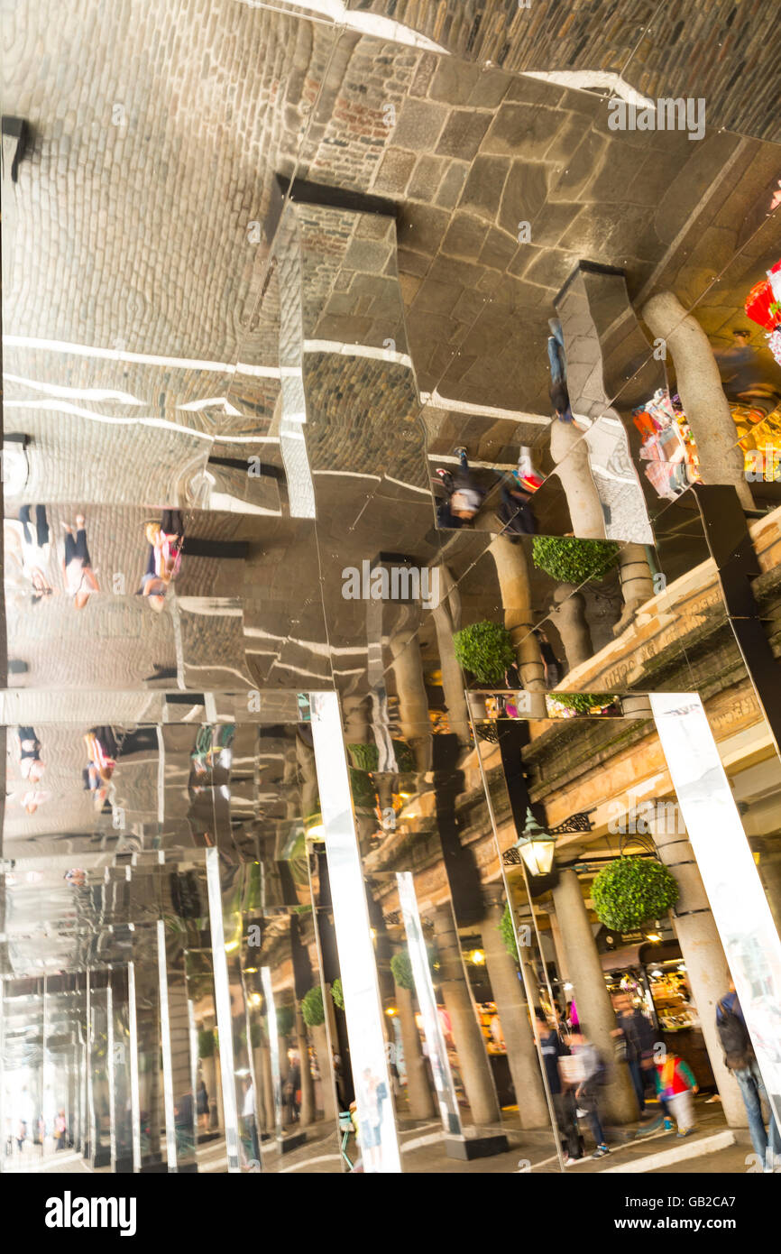 The garden café museum london hi-res stock photography and images - Alamy