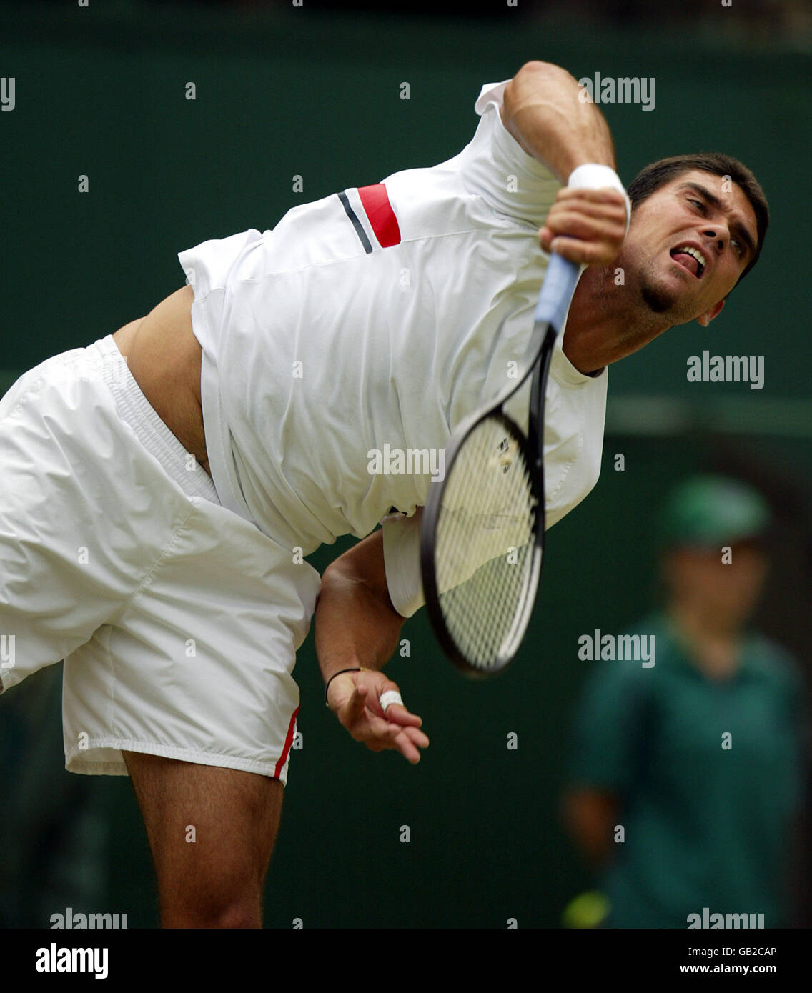 Tennis wimbledon 2003 semi final hi-res stock photography and images ...