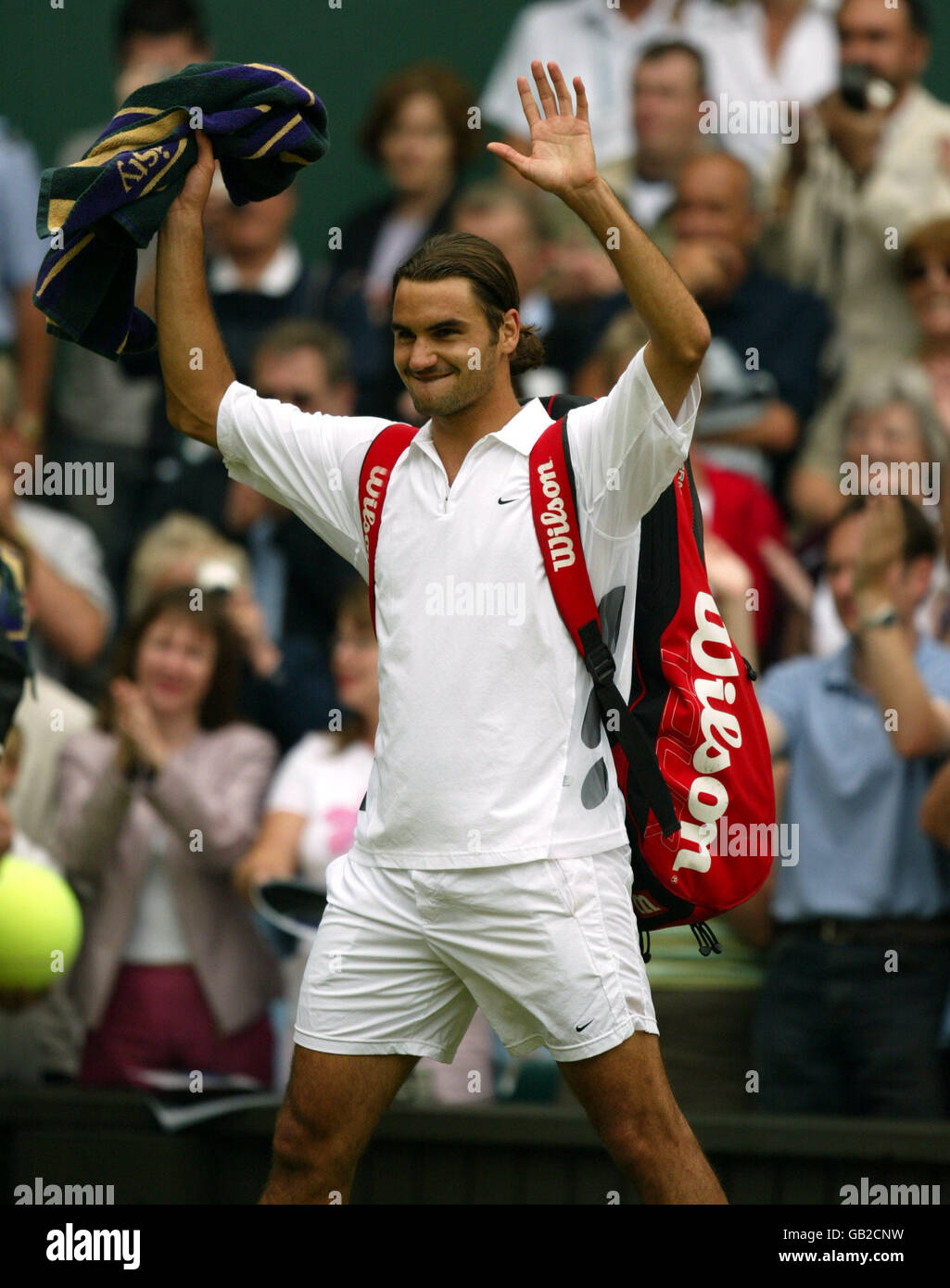 Tennis - Wimbledon 2003 - Semi-final, Andy Roddick v Roger Federer ...