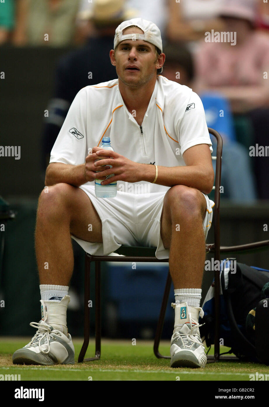 Tennis wimbledon 2003 semi final hi-res stock photography and images ...