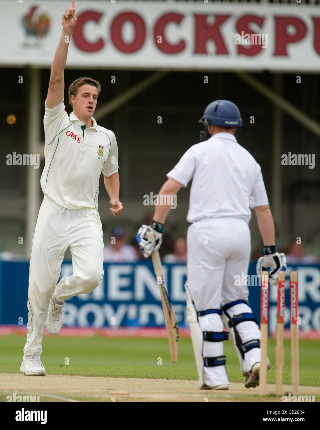 Sport cricket action arm raised cheering hi-res stock photography and ...