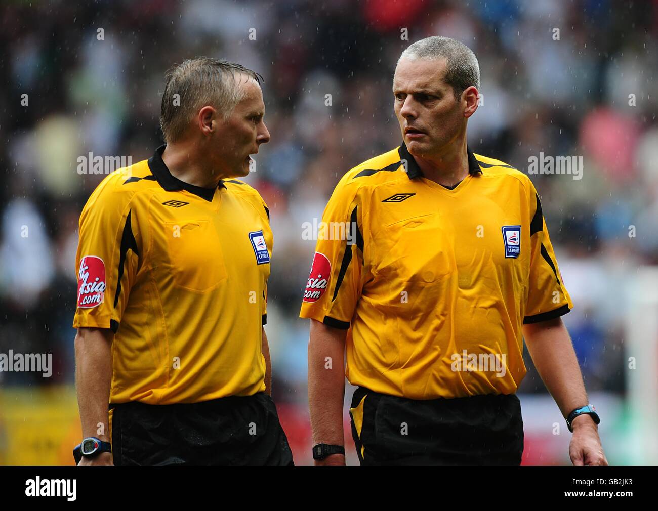 Soccer - Coca-Cola Football League Championship - Charlton Athletic v ...