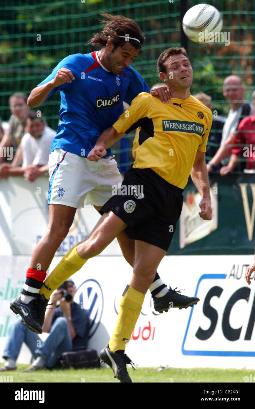 Nuno capucho hi-res stock photography and images - Alamy