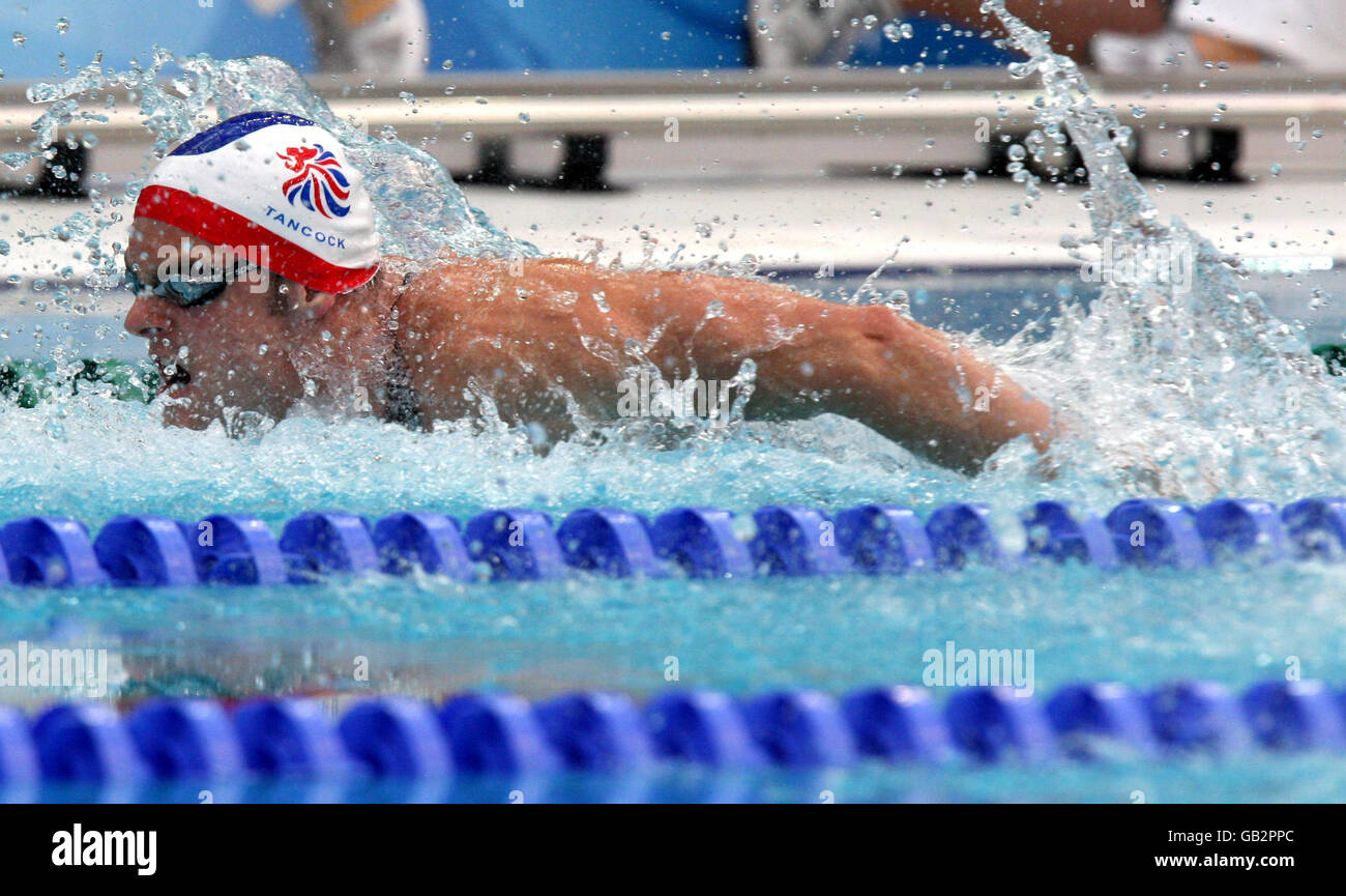 Olympic swimmer pool backstroke hi-res stock photography and images - Alamy