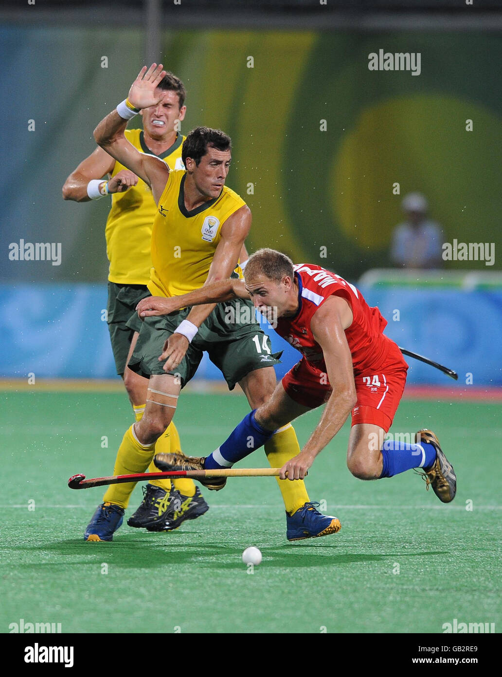 Field hockey player olympics hi-res stock photography and images - Alamy
