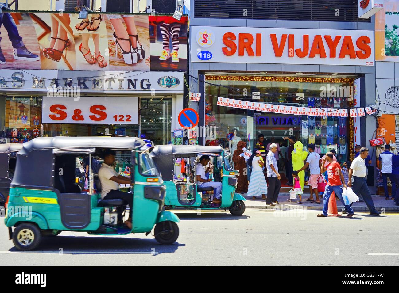 Sri lanka colombo transport hi-res stock photography and images - Alamy