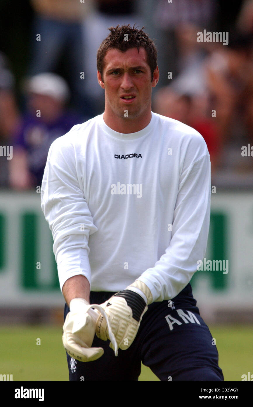 Rangers goalkeeper allan mcgregor hi-res stock photography and images ...