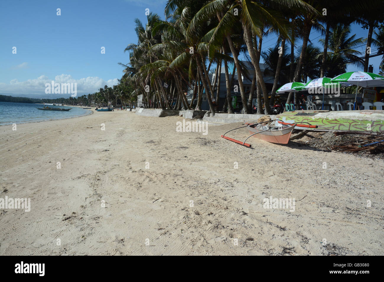 Boracay palm trees hi-res stock photography and images - Alamy