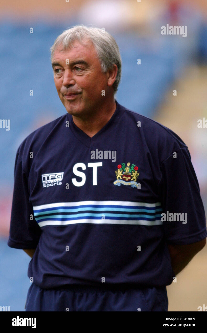Burnley manager stan ternent hi-res stock photography and images - Alamy