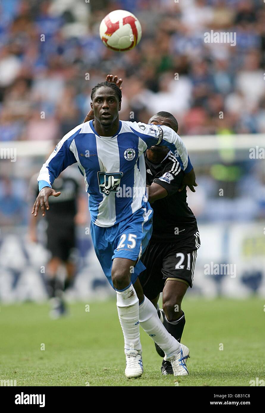 Chelseas mario melchiot hi-res stock photography and images - Alamy