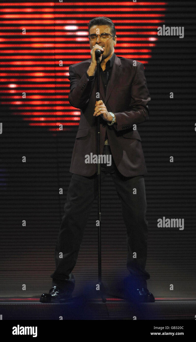 George Michael Concert Stock Photo - Alamy