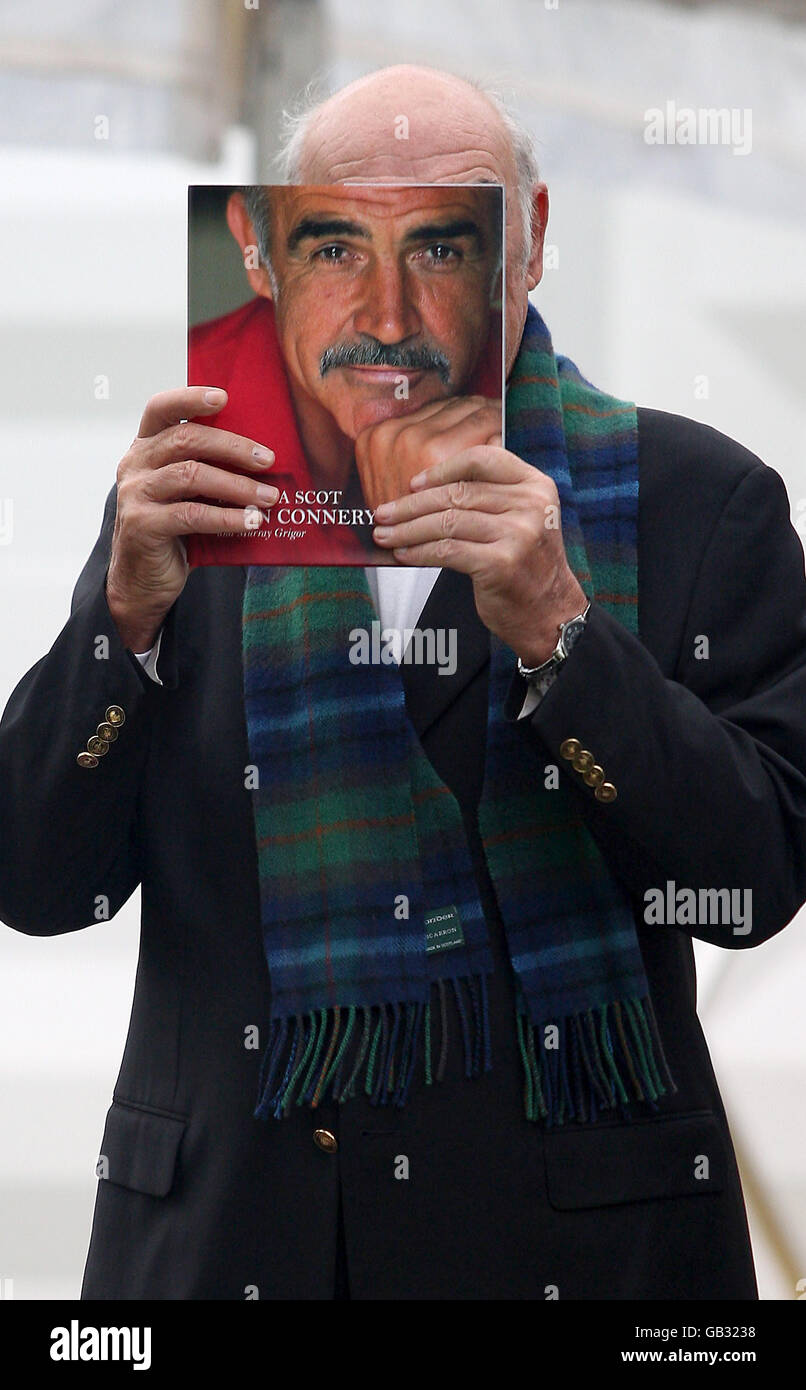 Sir Sean Connery launches his long-awaited memoirs at the Edinburgh ...