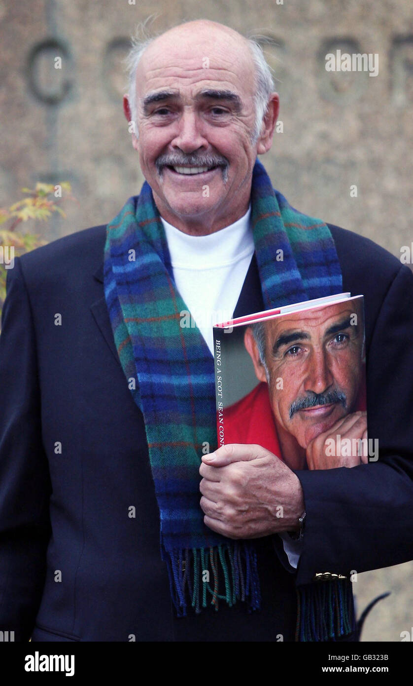 Sir Sean Connery launches his long-awaited memoirs at the Edinburgh ...