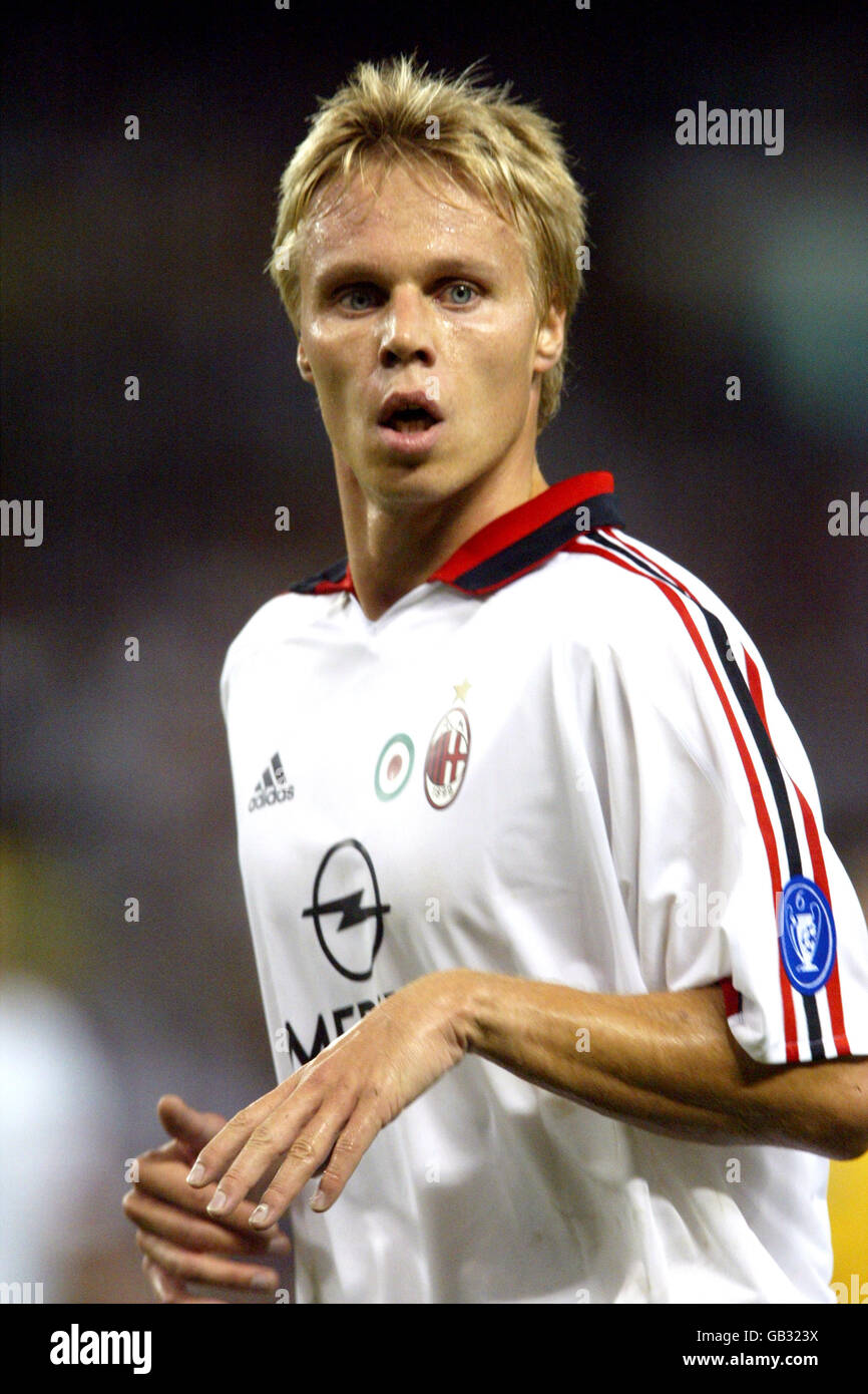 Soccer - Friendly - AC Milan v Barcelona. Martin Laursen, AC Milan ...