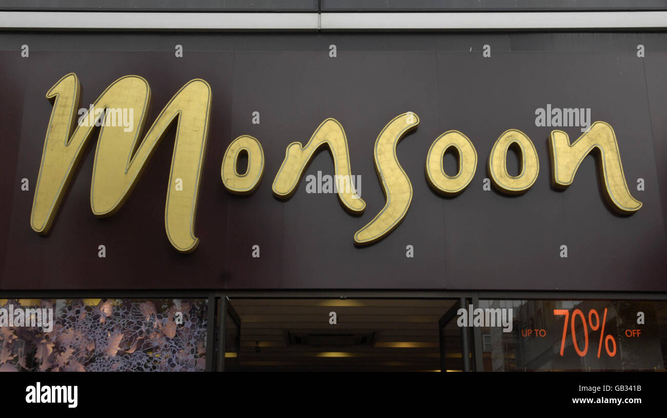 The monsoon store on oxford street hi-res stock photography and images ...