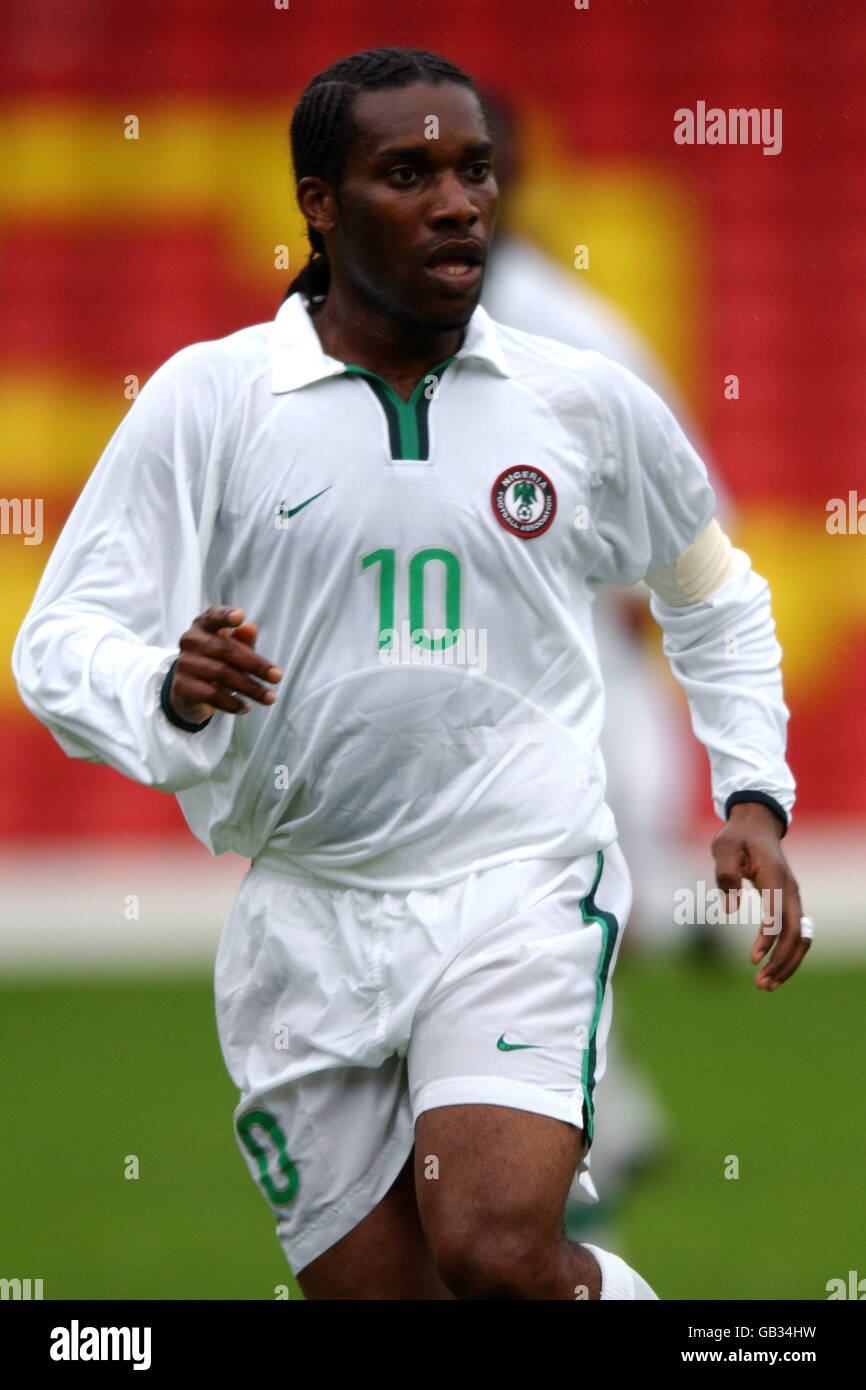 Jay jay okocha hi-res stock photography and images - Alamy