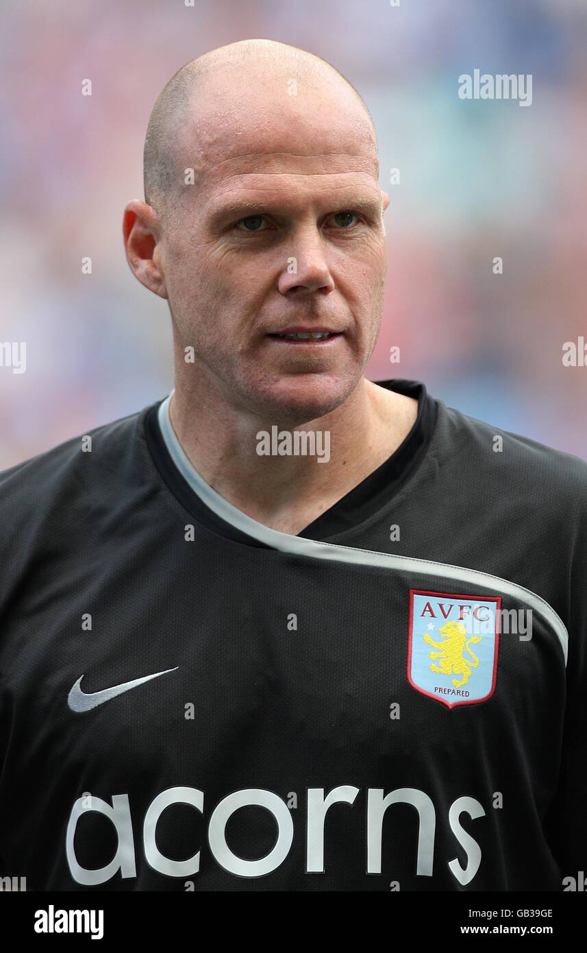 Brad friedel portrait hi-res stock photography and images - Alamy