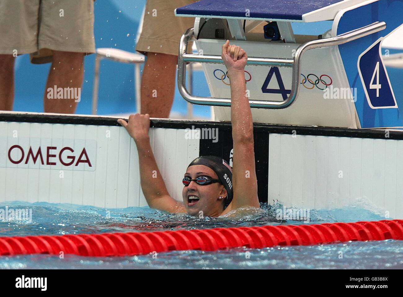USA's Rebecca Soni celebates her gold medal during the Women's 200m ...