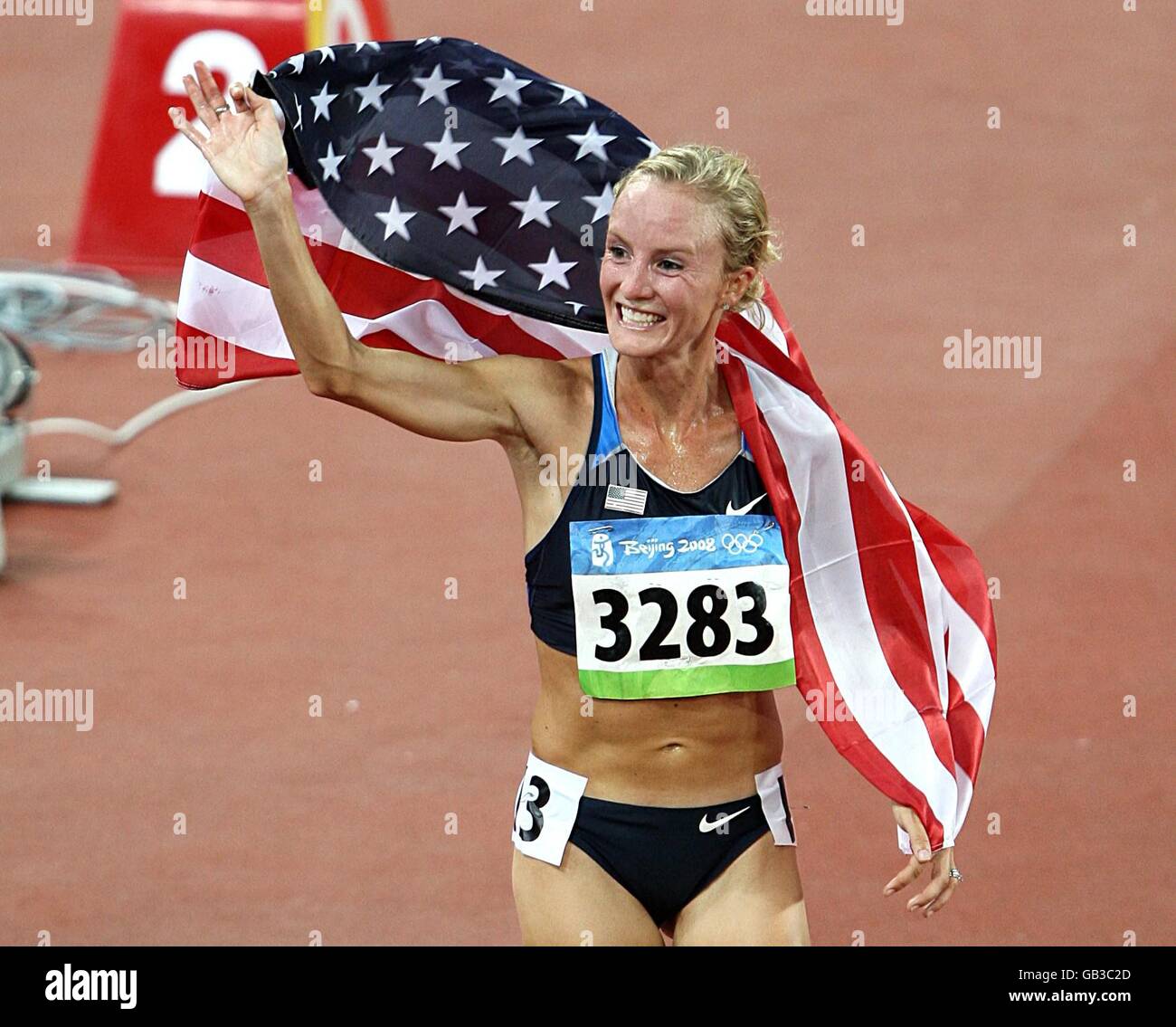 Usas shalane flanagan celebrates winning bronze in hi-res stock ...