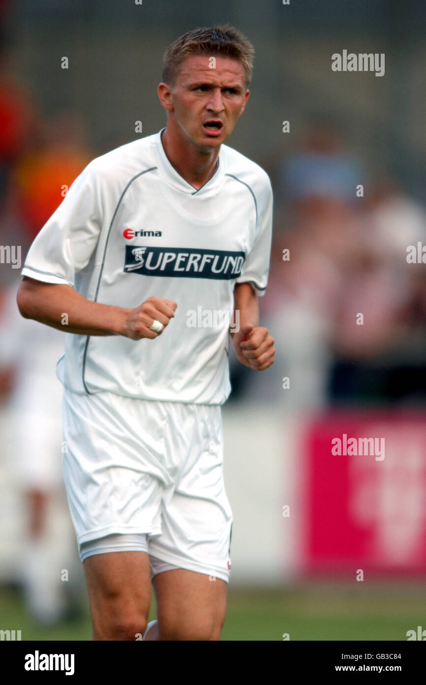 Rothbauer hi-res stock photography and images - Alamy