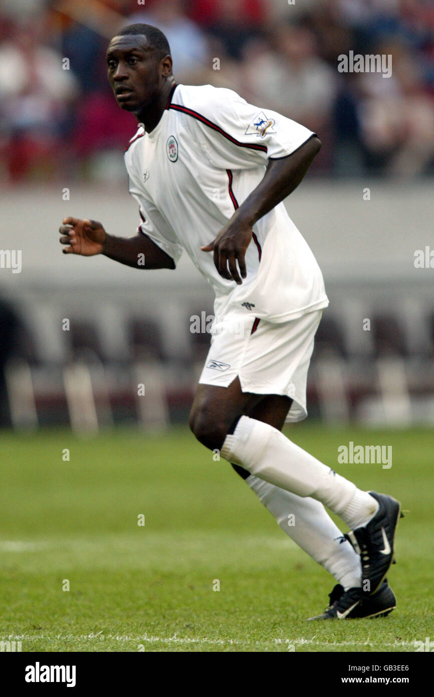 Emile heskey of liverpool hi-res stock photography and images - Alamy