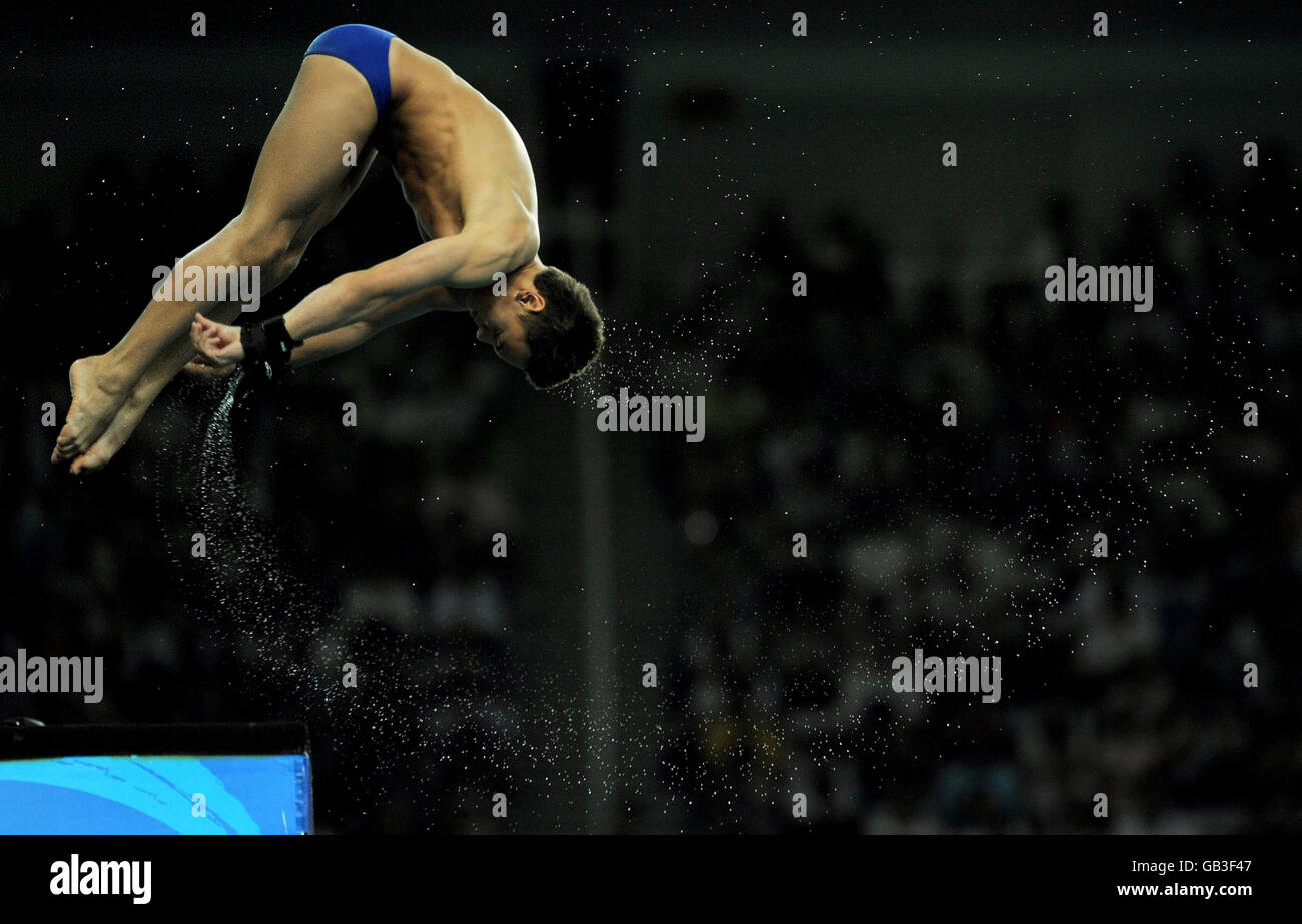 Tom daley beijing 2008 hi-res stock photography and images - Alamy