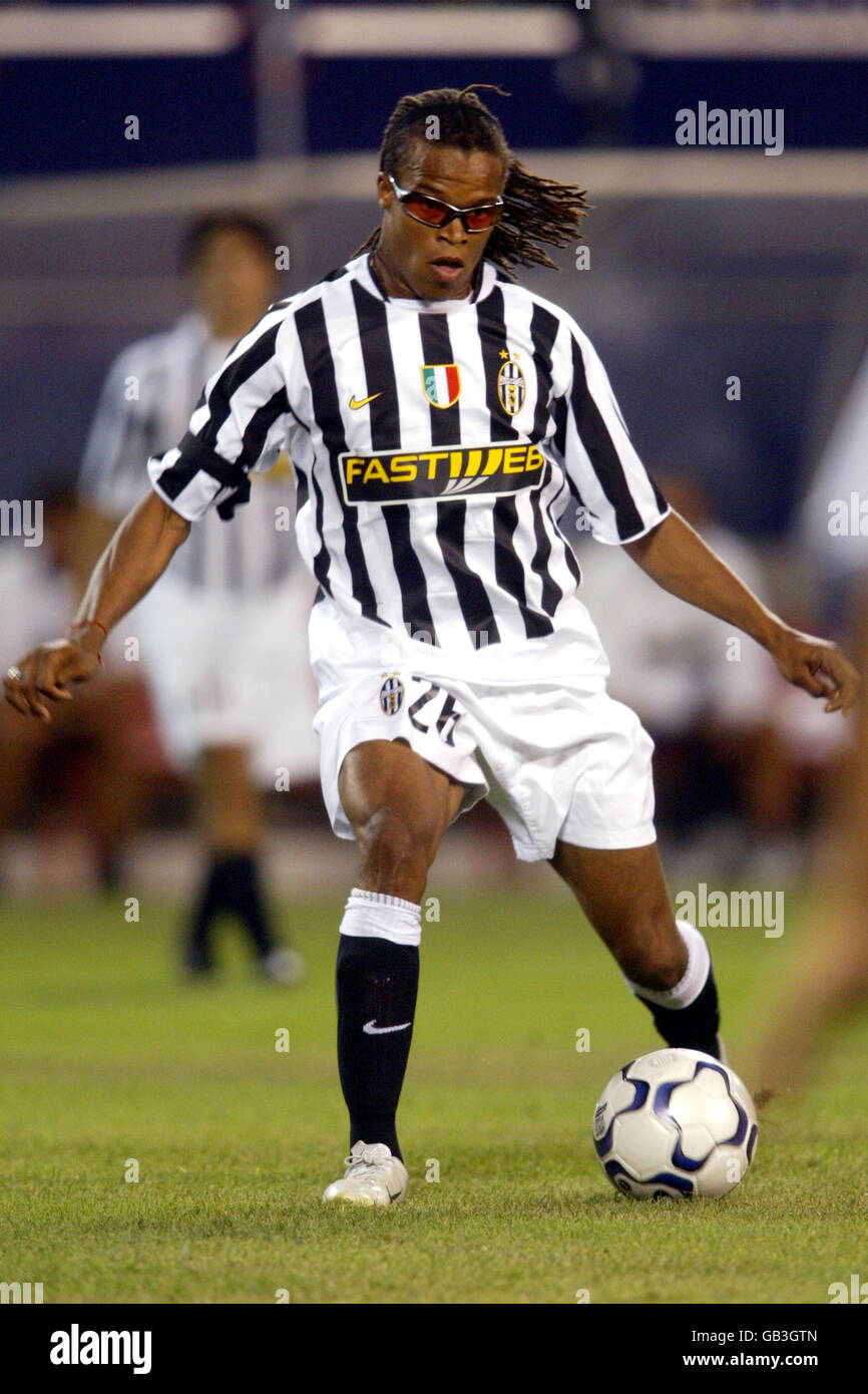 Soccer - Friendly - Manchester United v Juventus. Edgar Davids ...