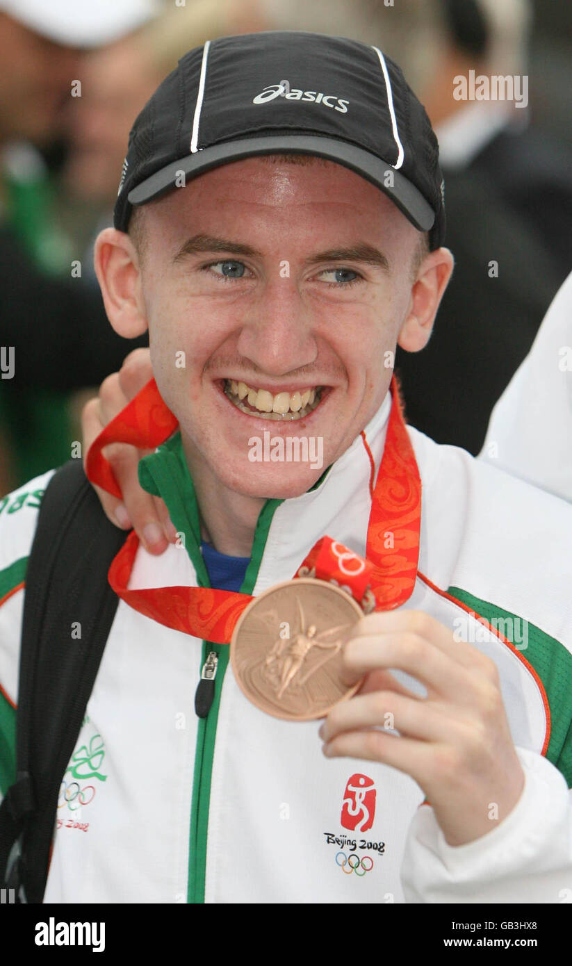 Olympic boxers return. Irish boxer and Olympic medallist Paddy Barnes ...