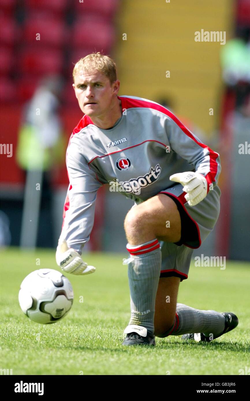 Simon royce charlton athletic hi-res stock photography and images - Alamy