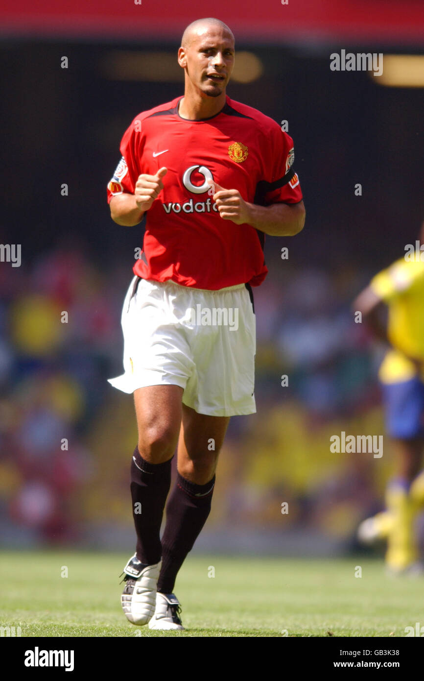 Fa community shield manchester united hi-res stock photography and ...