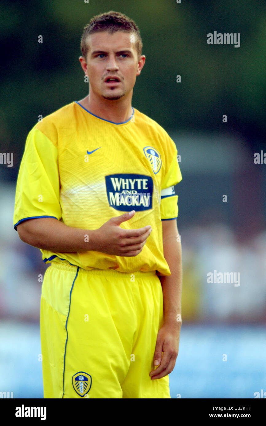 Soccer - Friendly - Kettering Town v Leeds United Stock Photo - Alamy