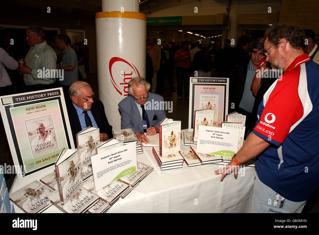 Alan Hill (r) signs copies of his book "Tony Lock Aggressive Master of ...