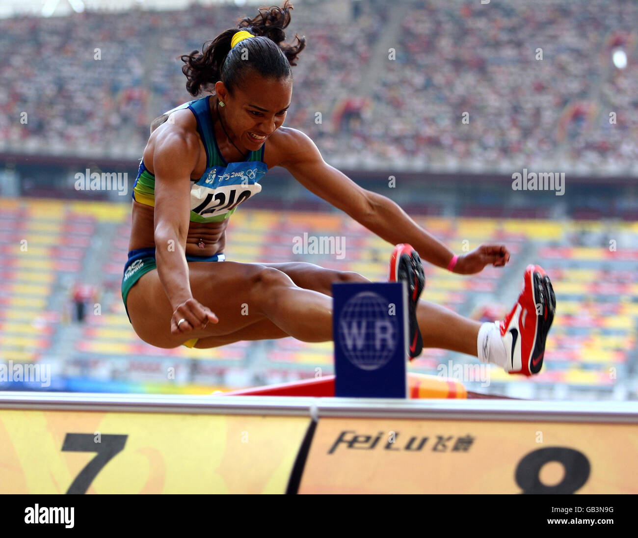 Keila costa long jump hi-res stock photography and images - Alamy