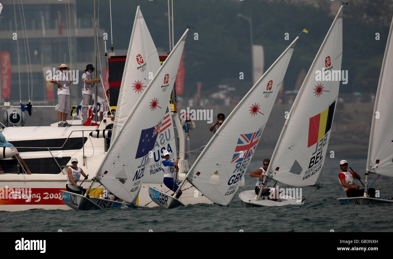 On the startline hi-res stock photography and images - Alamy