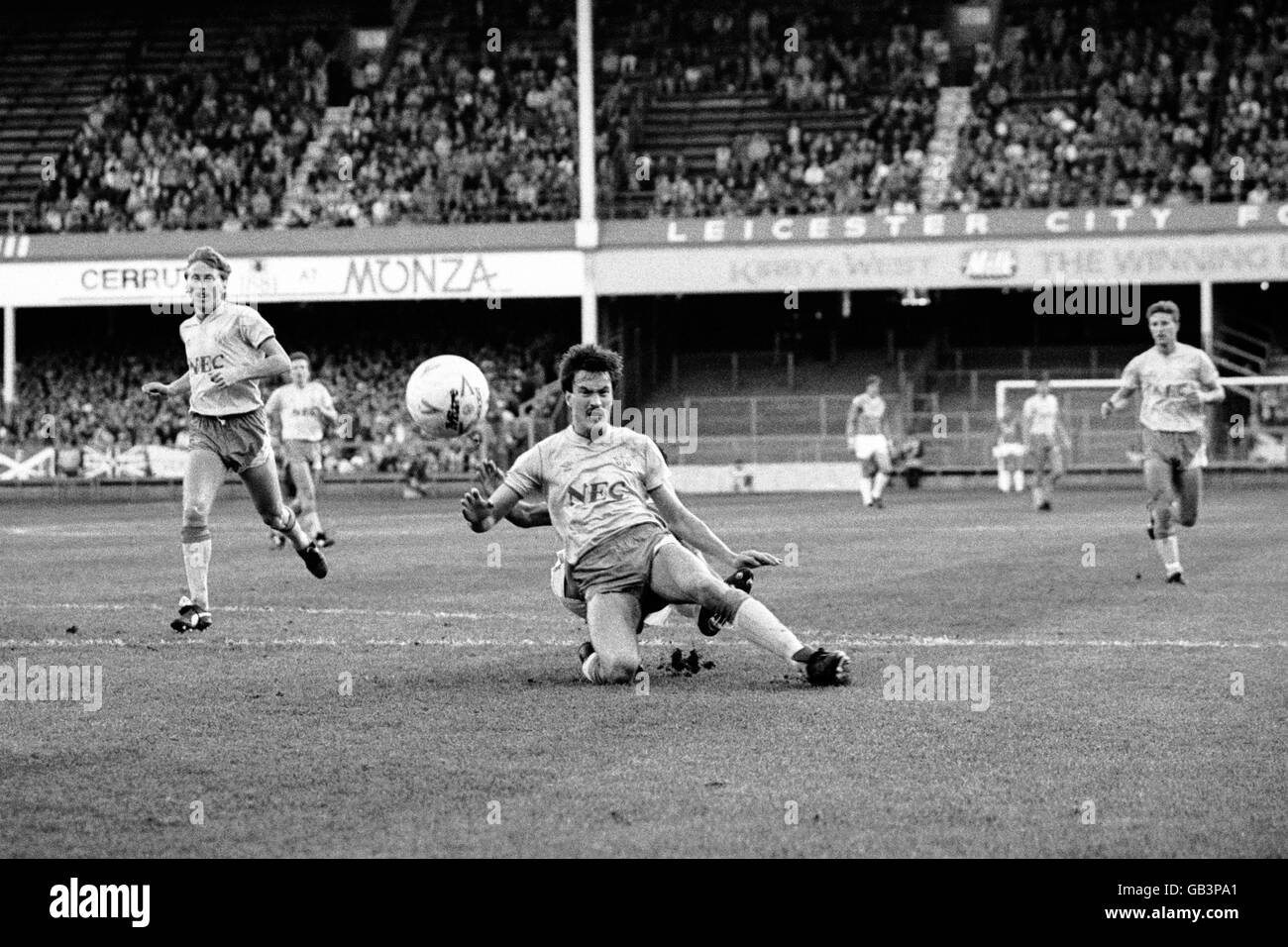 Derek mountfield Black and White Stock Photos & Images - Alamy