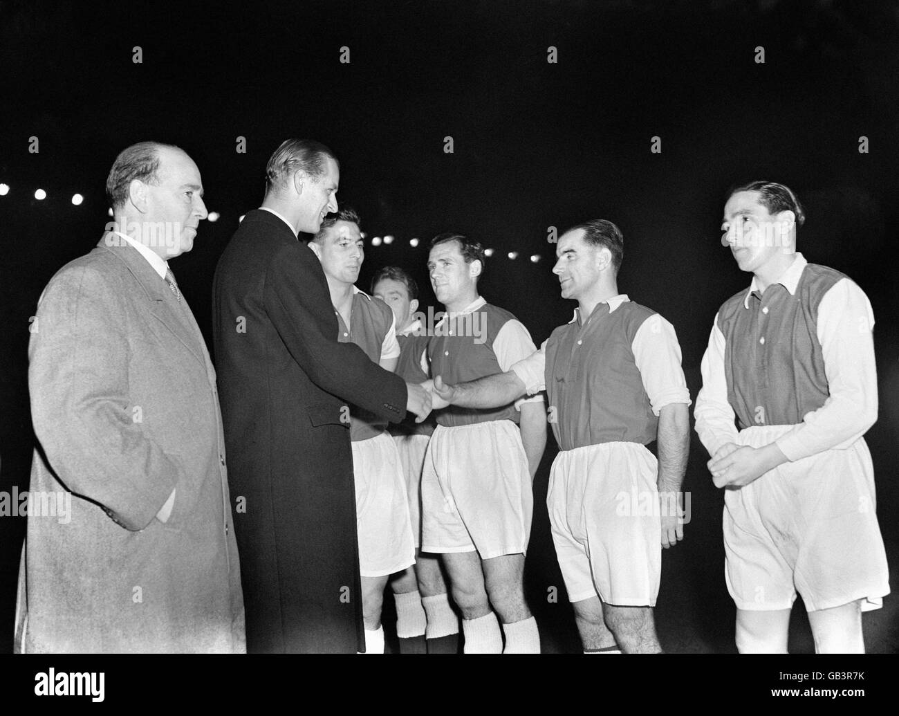 1950s soccer players hi-res stock photography and images - Alamy