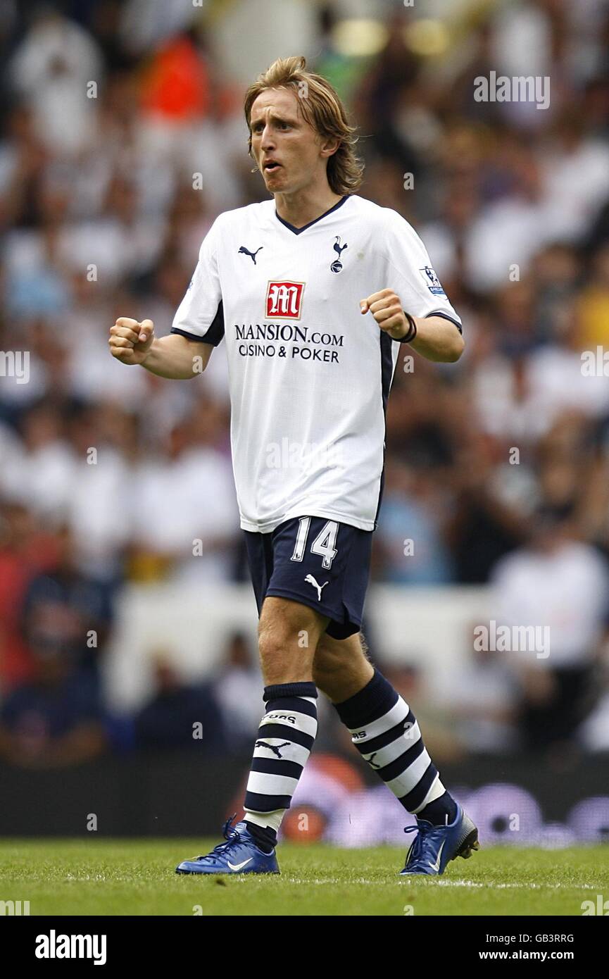Luka modric tottenham celebrates hi-res stock photography and images ...