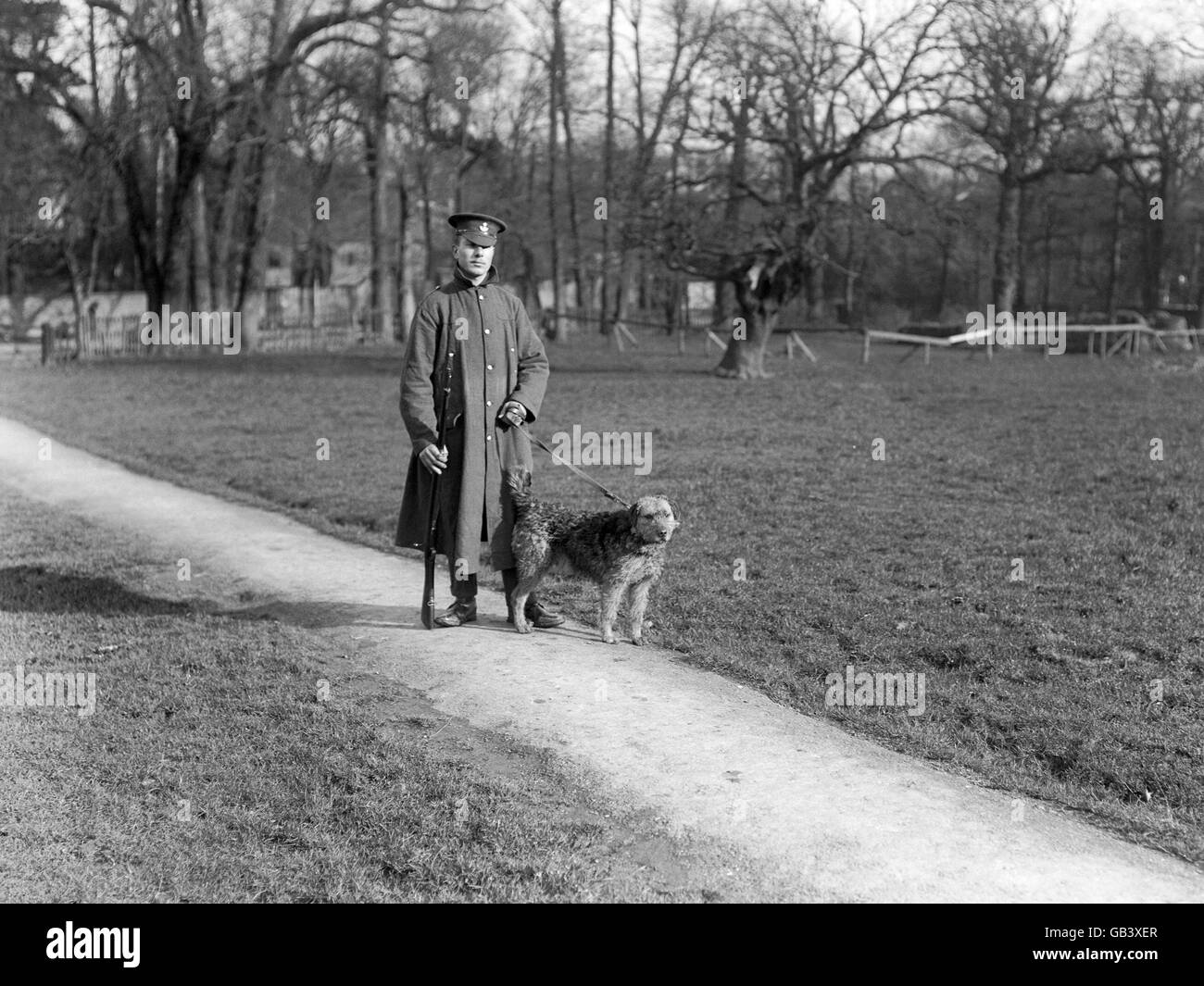 Army Sentry High Resolution Stock Photography and Images - Alamy
