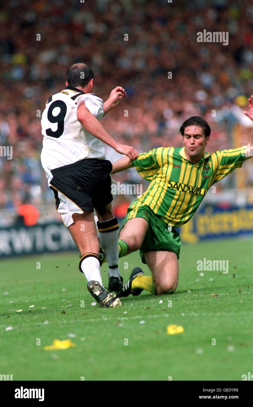 DIVISION TWO PLAY OFF FINAL Stock Photo - Alamy