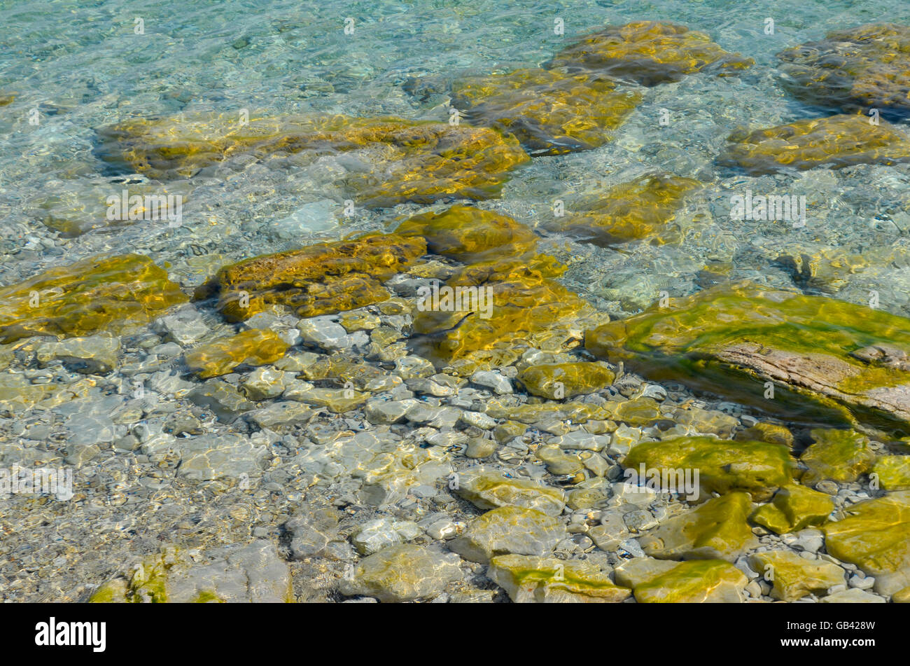 Clear water at Tobermory Stock Photo - Alamy