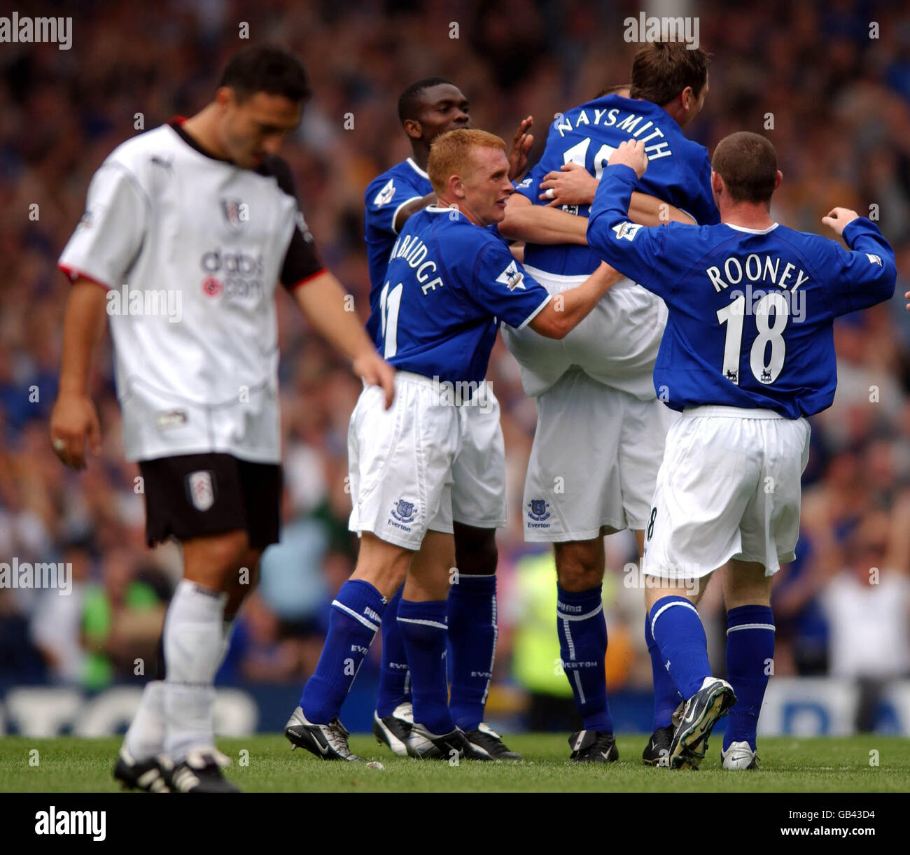 Everton's Gary Naysmith celebrates after scoring the opening goal Stock ...