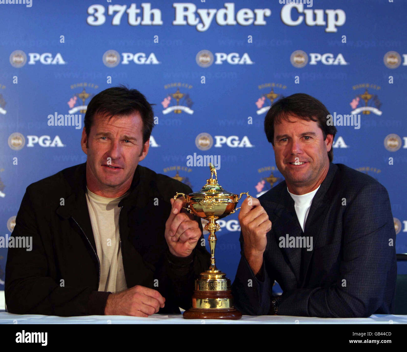 American captain Paul Azinger (right) and European captain Nick Faldo ...