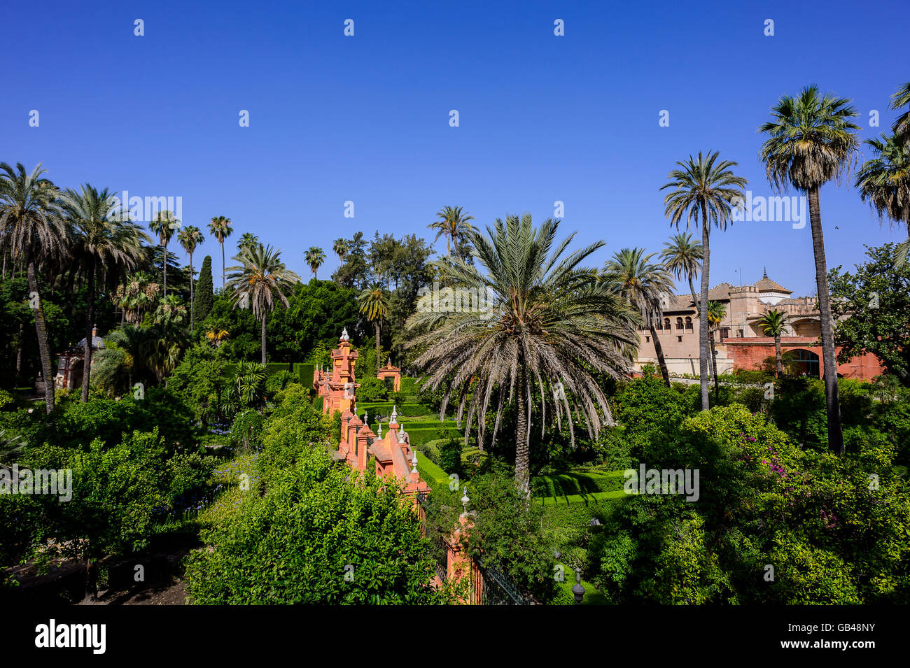 The alcazar of seville game of thrones hi-res stock photography and ...