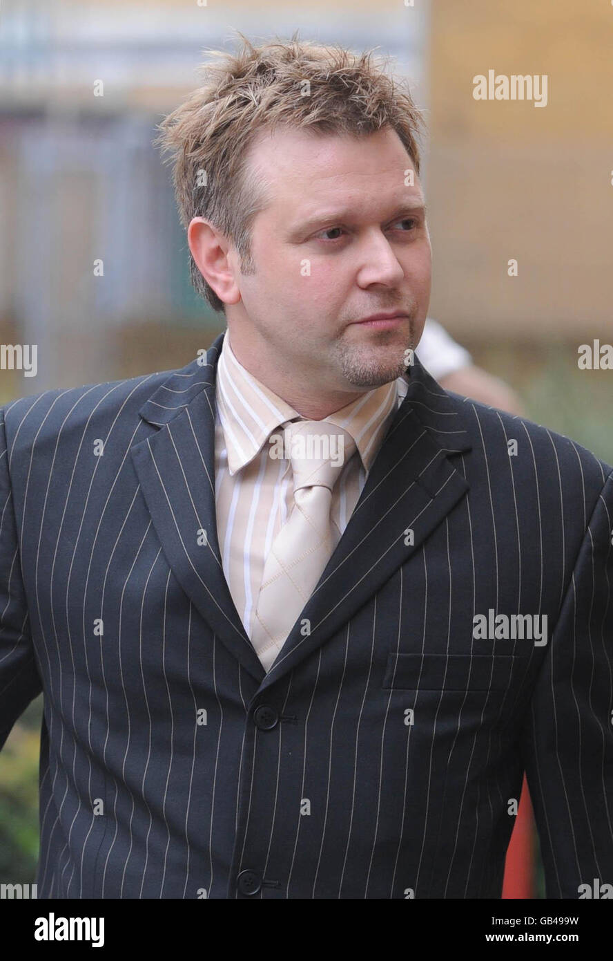 Actor singer darren day hi-res stock photography and images - Alamy