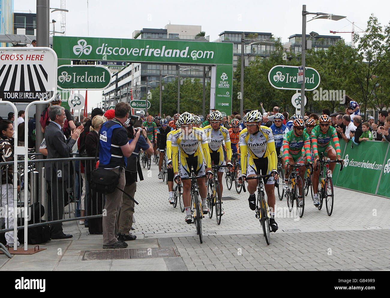 Discoverireland hi-res stock photography and images - Alamy